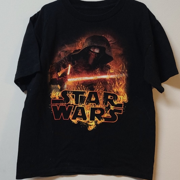 Star Wars | Shirts & Tops | Star Wars Tshirt | Poshmark